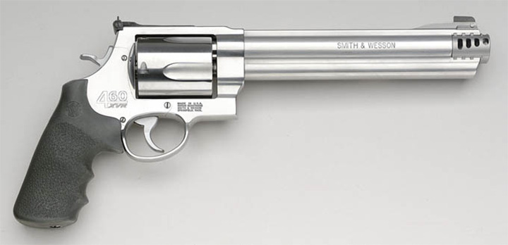 Disparando el Revólver Smith & Wesson 460XVR - Mundo Armas