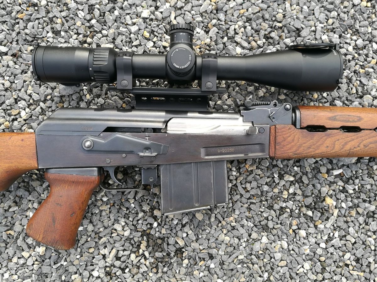 Zastava M76: Kalashnikov de gama alta y largo alcance - Militar