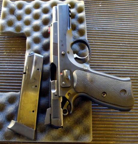 Estrenando la Shadow y más - Blog Armas.es